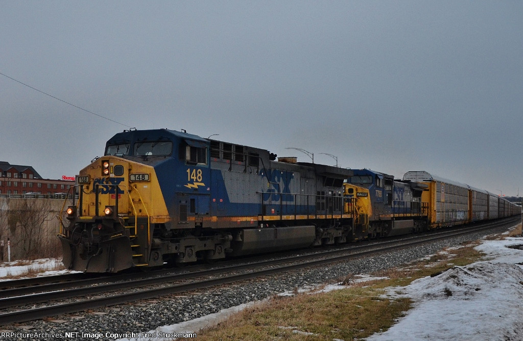 A bit later, another westbound.